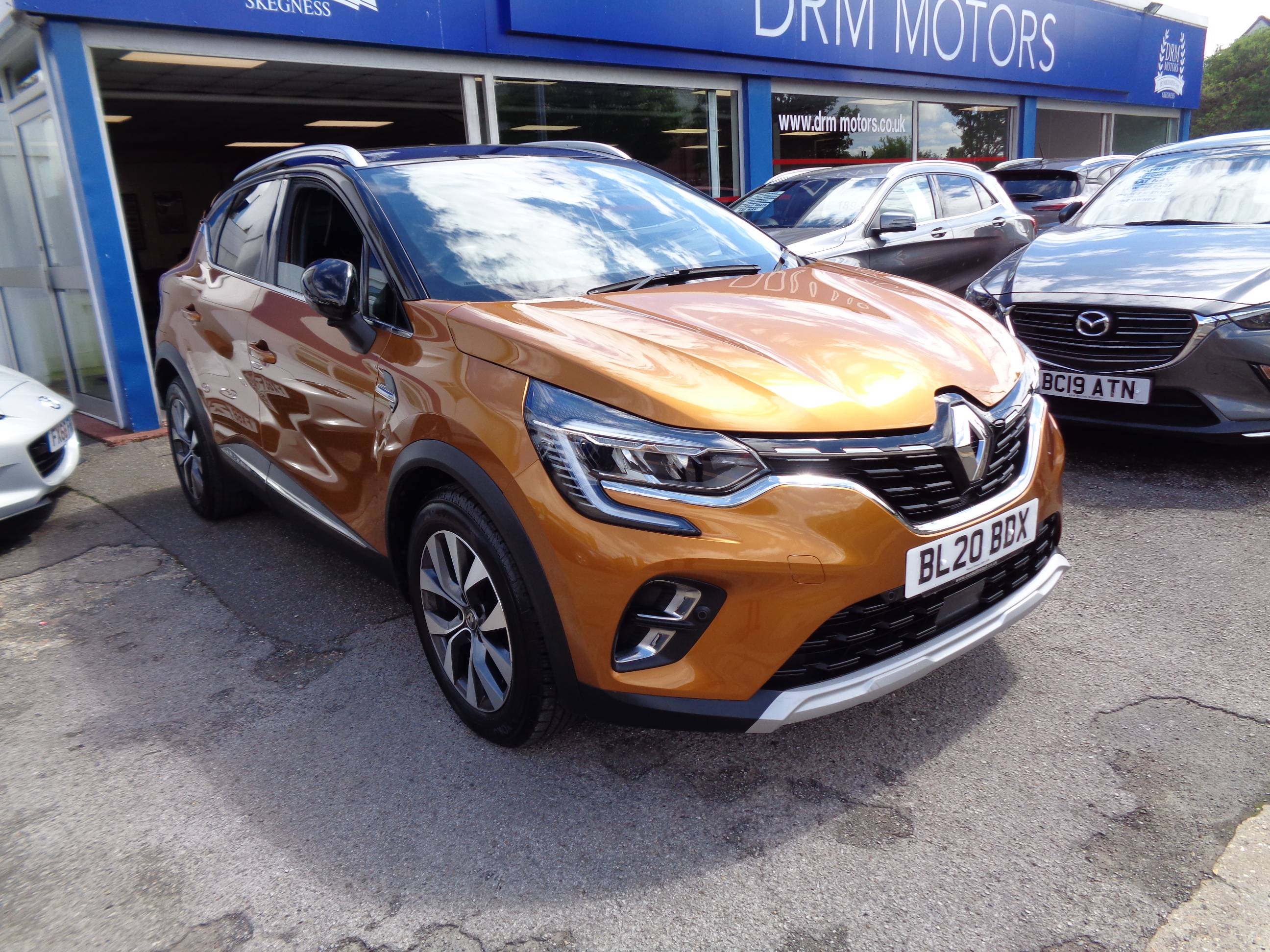 Currently viewing RENAULT CAPTUR 1.3 TCE 130 S Edition 5dr EDC [Bose ...