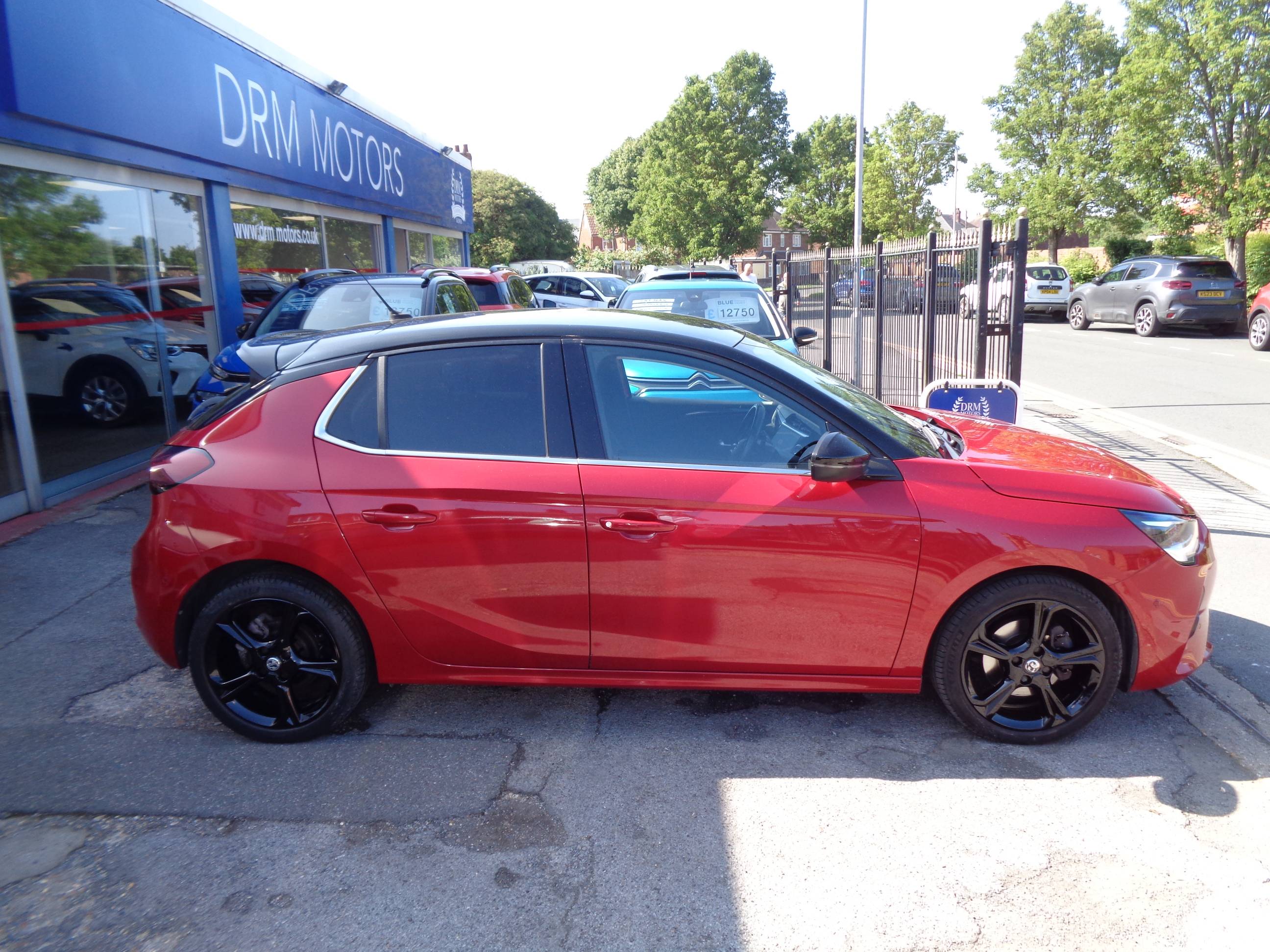 Currently viewing VAUXHALL CORSA ELITE NAV PREMIUM Petrol Automatic ...
