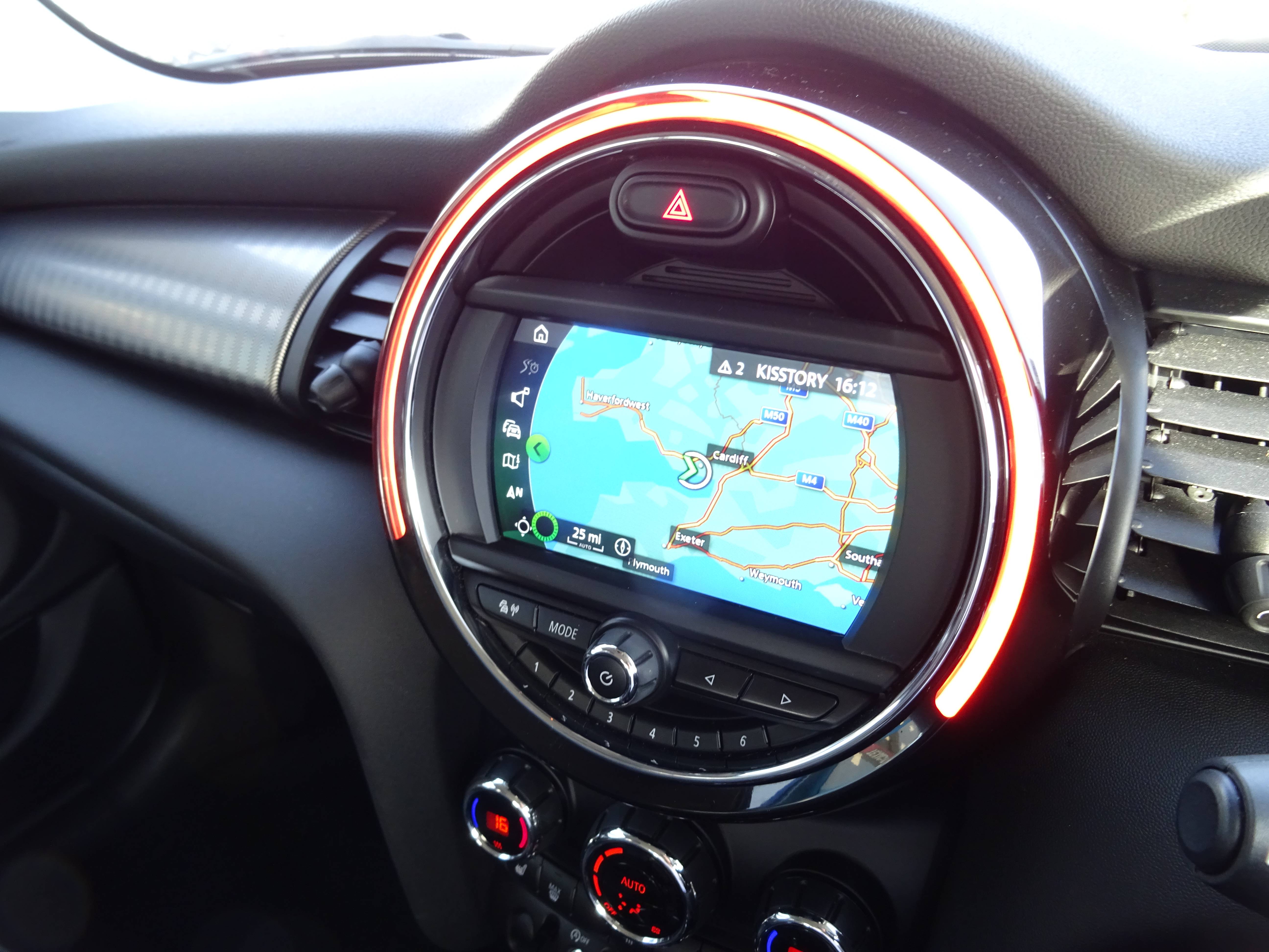 PW Millar - Barry - South Glamorgan | Currently viewing MINI HATCH 1.5 ...