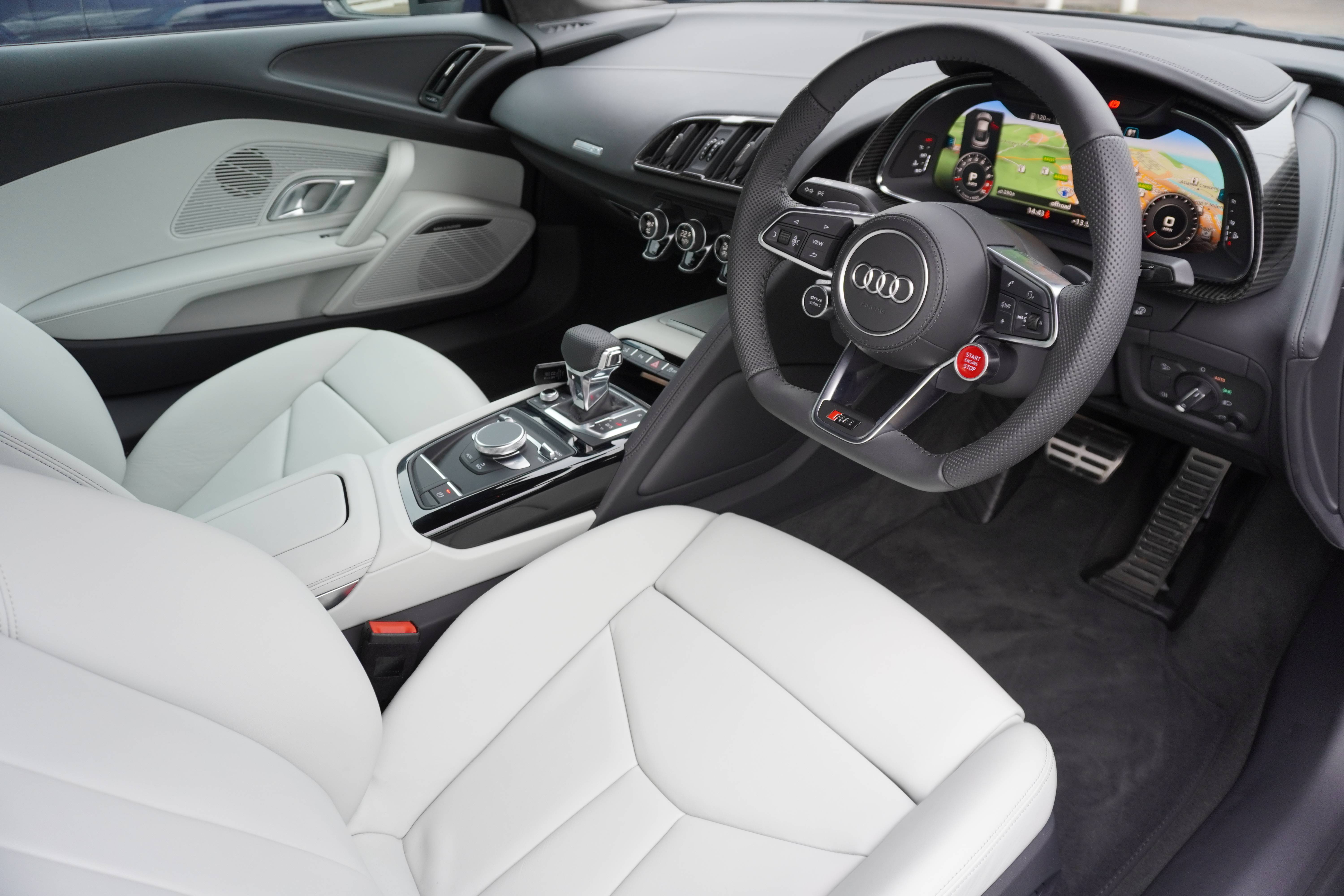 PW Millar - Barry - South Glamorgan | Currently viewing AUDI R8 5.2 FSI ...